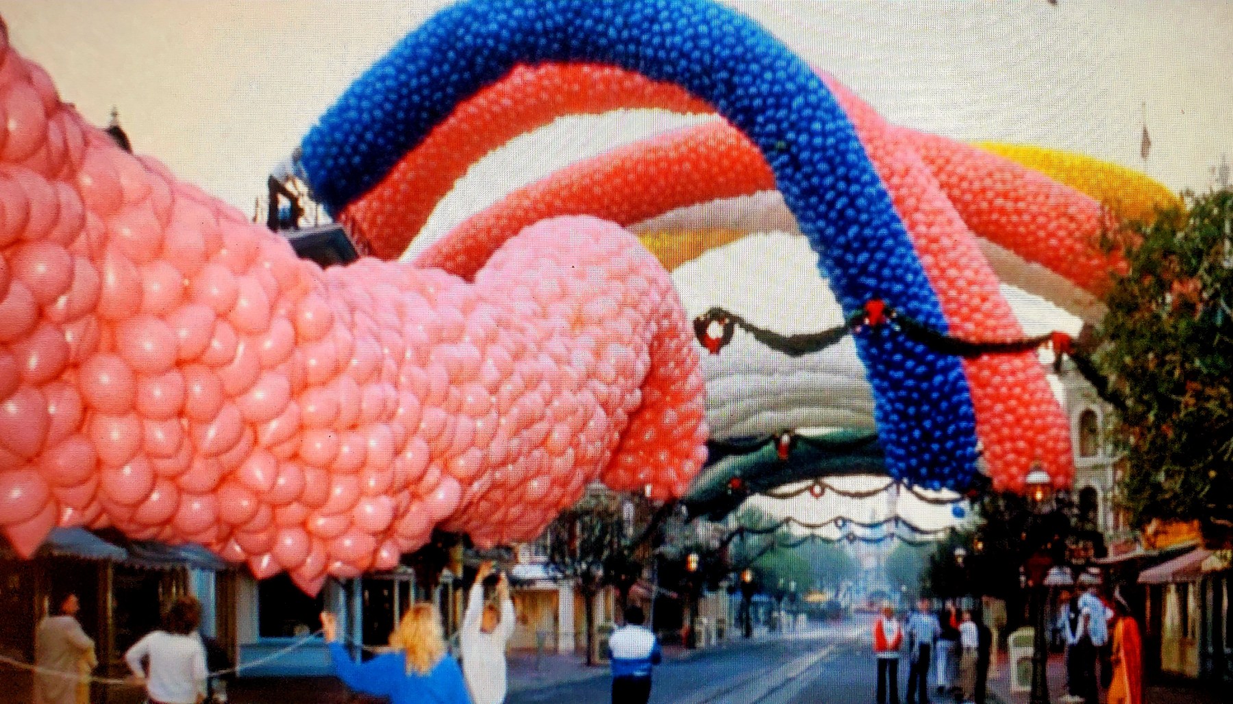 Treb Heining – Magic Made Today